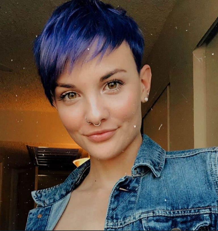 70+ Best Short Pixie Haircut And Color Design For Cool Woman