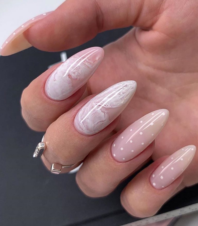 35 Pretty Natural Short Almond Nails Design This Summer - Page 8 of 35 ...