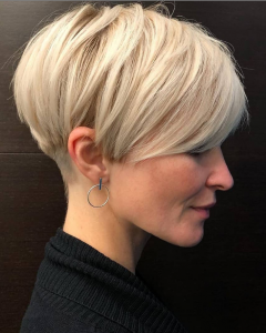 30 Top Stylish White Short Pixie Haircut Ideas For Woman - Page 24 of ...