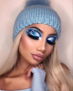 34 Festive Christmas Makeup Looks Ideas to Enjoy The Holiday - Page 2 ...