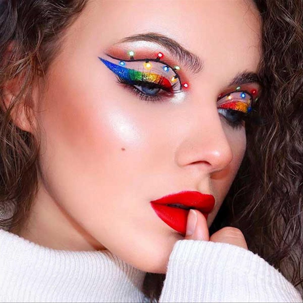 34 Festive Christmas Makeup Looks Ideas to Enjoy The Holiday - Page 2 ...
