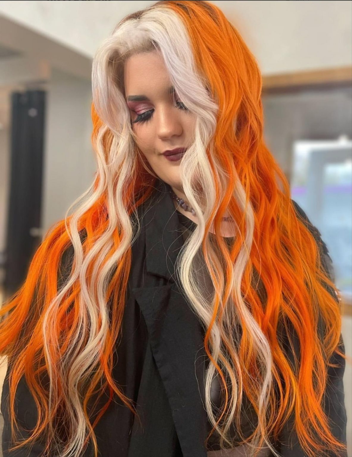35 Perfect Two color Hair Dye Ideas And Peekaboo Highlight Fashionsum 35-perfect-two-color-hair-dye-ideas-and-peekaboo-highlight-fashionsum