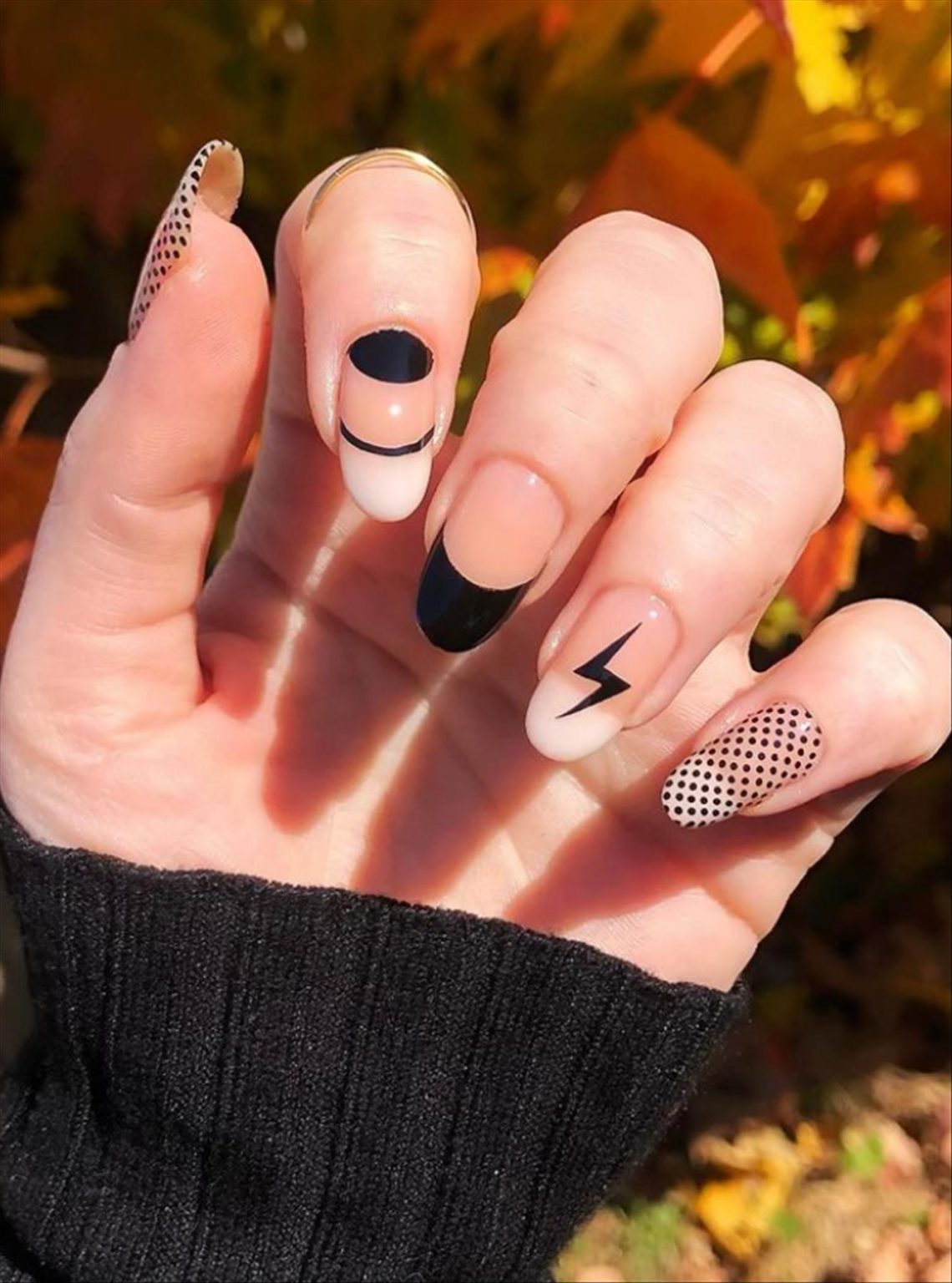 24 The Coolest Checkered Nail Art Designs of the Season