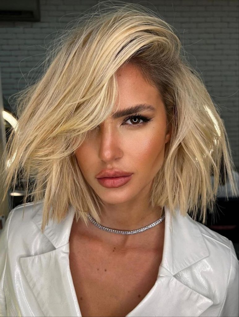 30 Stylish Medium Length Haircuts 2022 For All Face Shapes