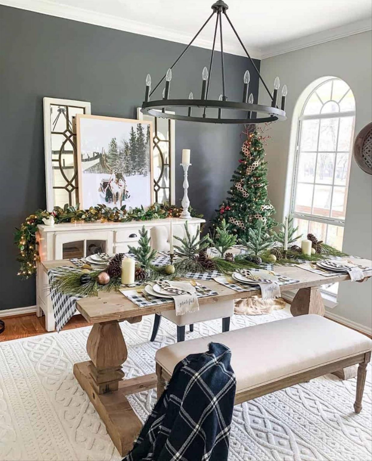 35 Merry Christmas Table Decoration Ideas for Holiday Cheer