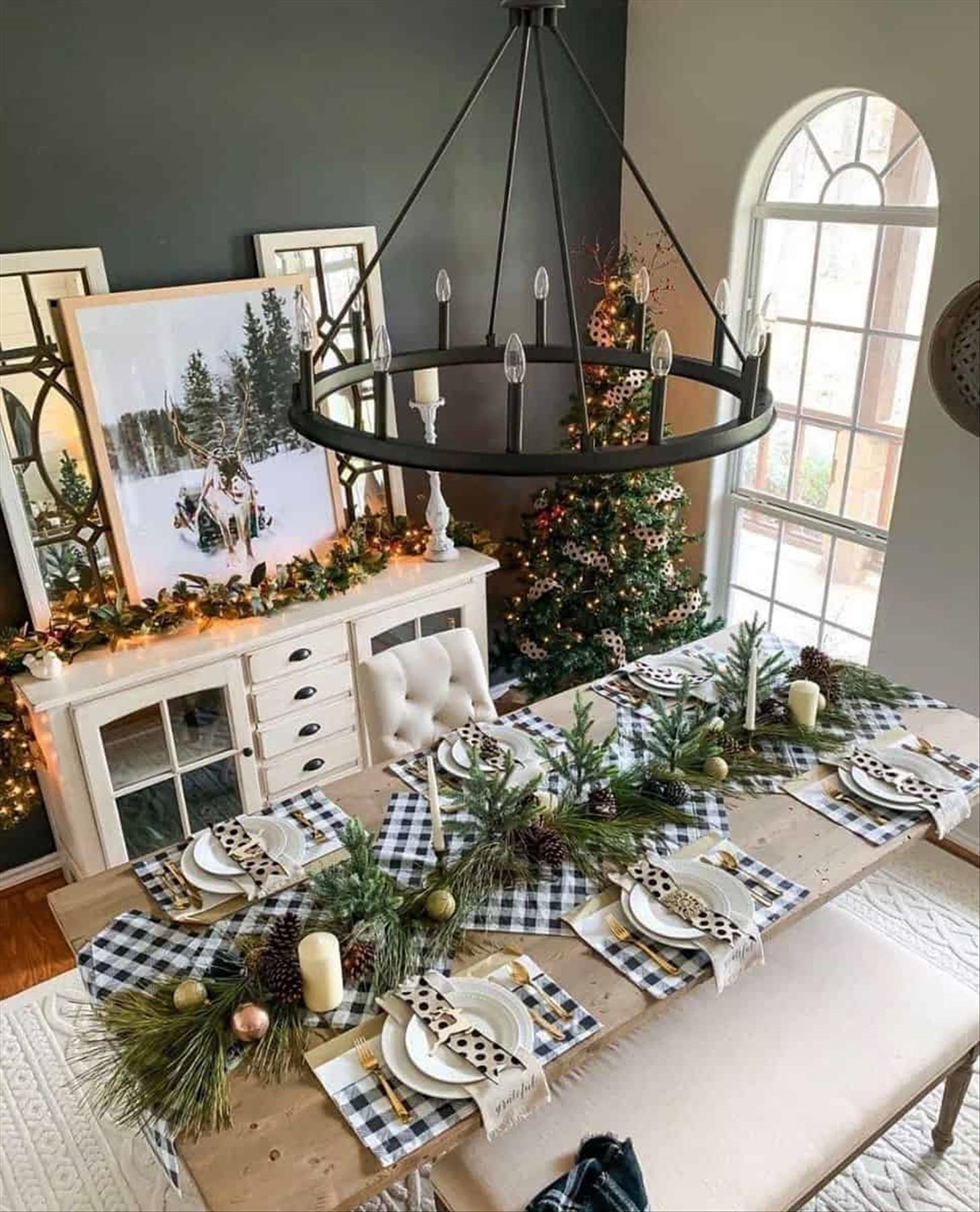 35 Merry Christmas Table Decoration Ideas for Holiday Cheer