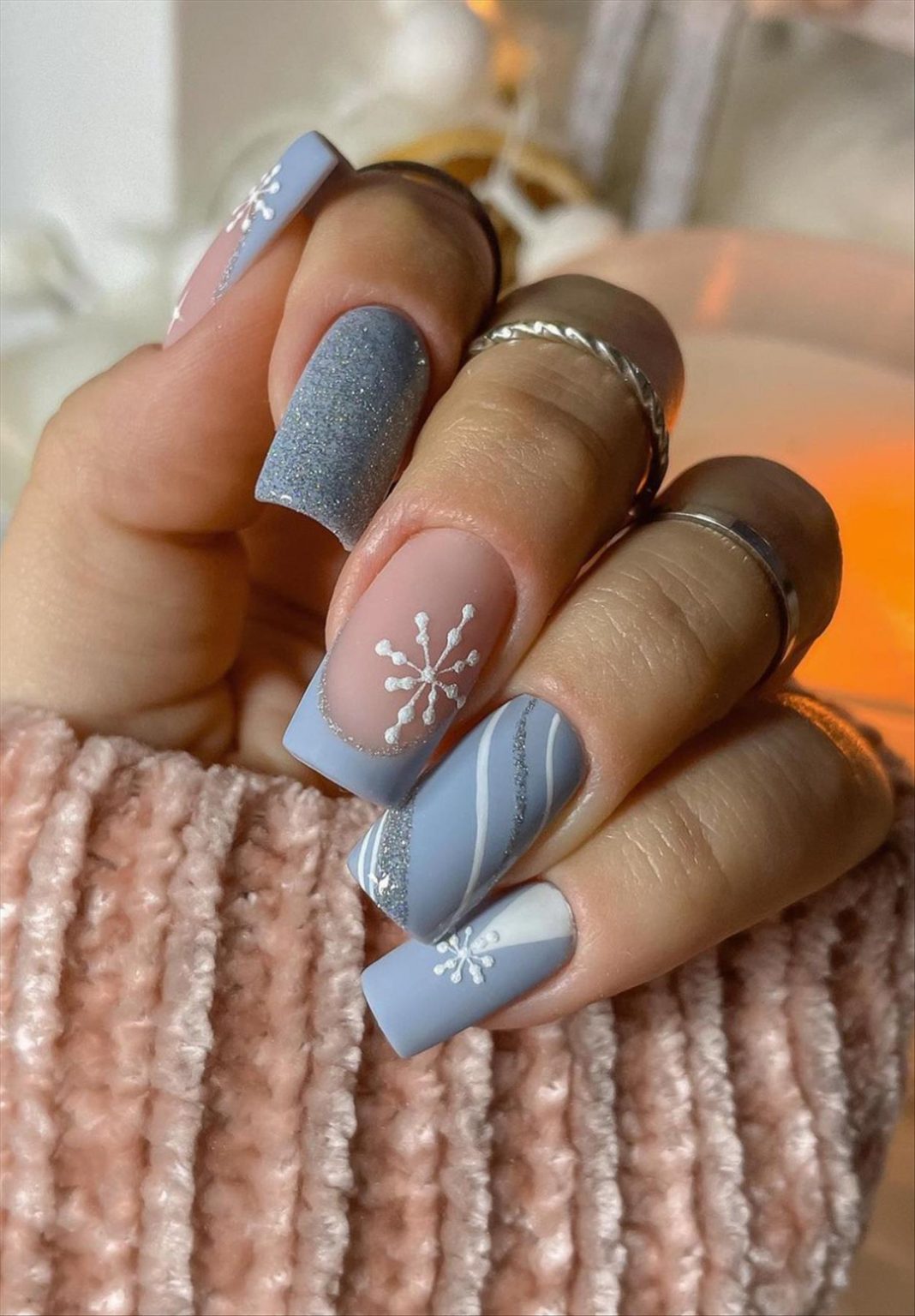 34 Pretty short Winter nails inspiration you'll love - Fashionsum