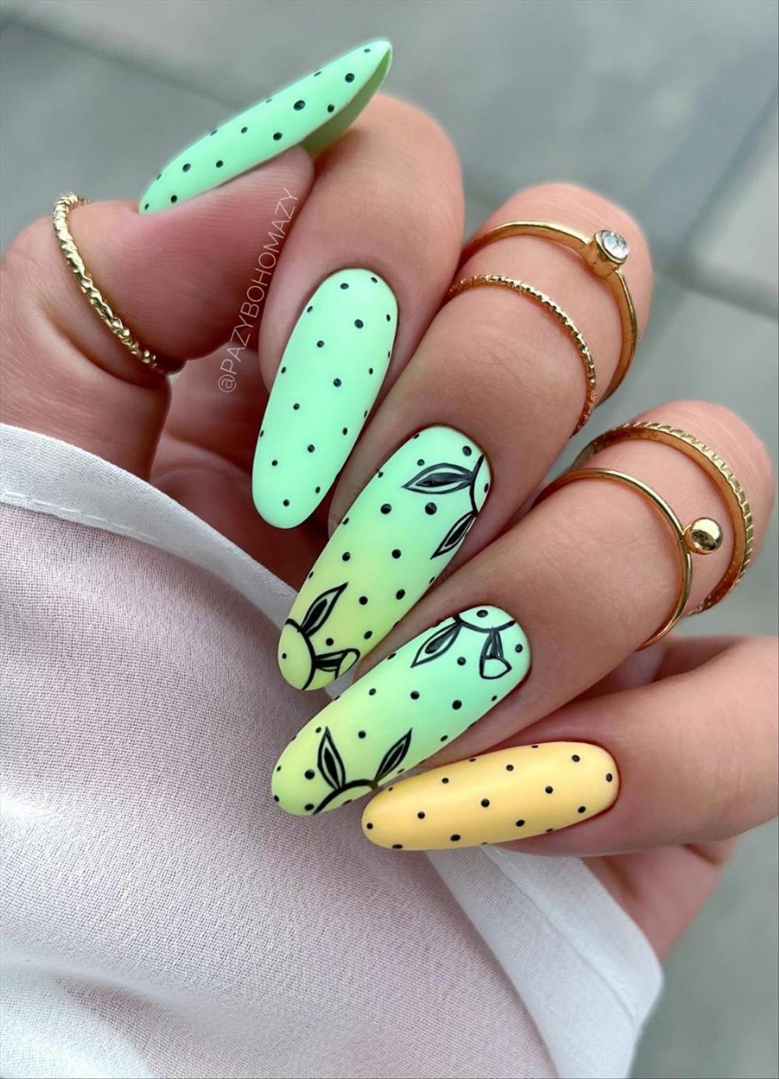 46 Cute short Easter nail designs to rock the season! - Fashionsum
