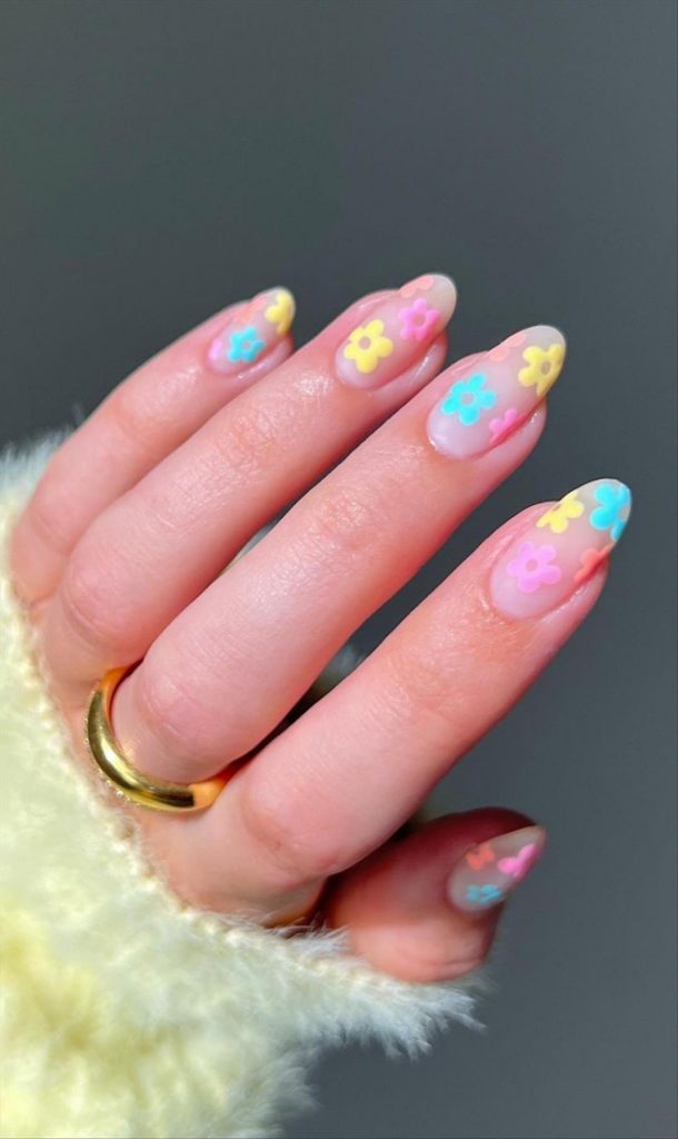 46 Cute short Easter nail designs to rock the season! - Fashionsum