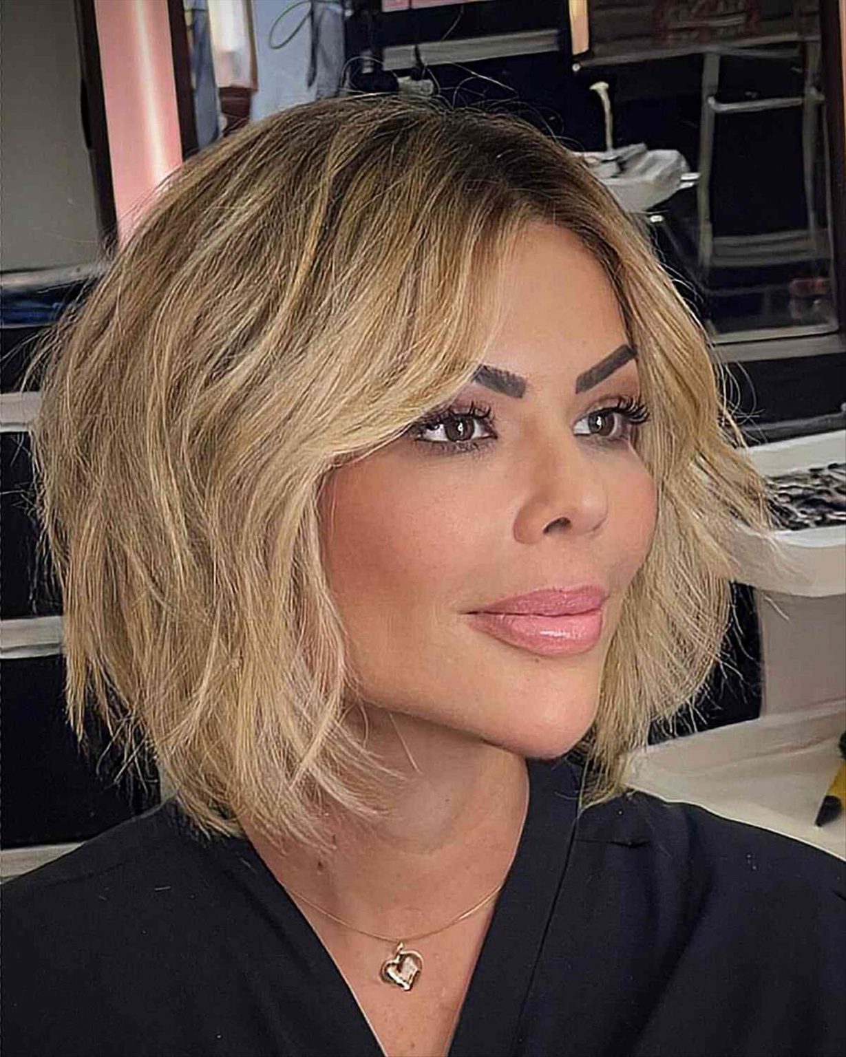 32 Cool Italian bob haircuts for stylish women to wear - Fashionsum