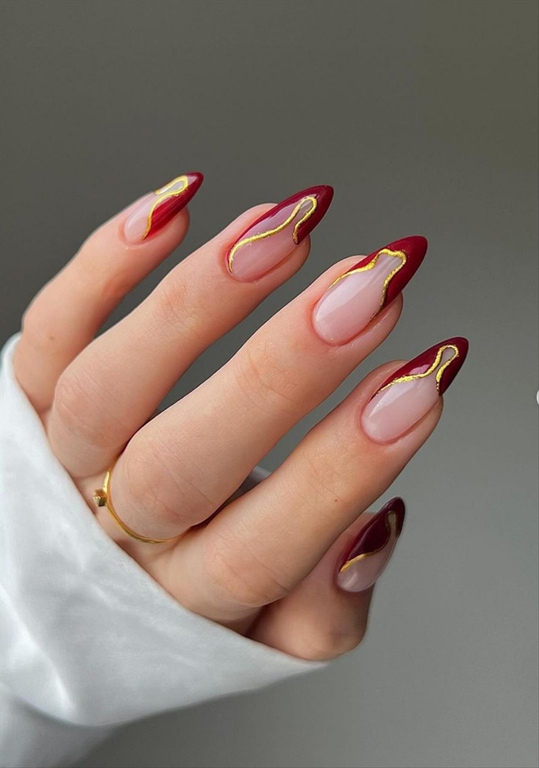 39 Alluring Short Red Winter Nail Ideas For 2023 To Wear - Fashionsum