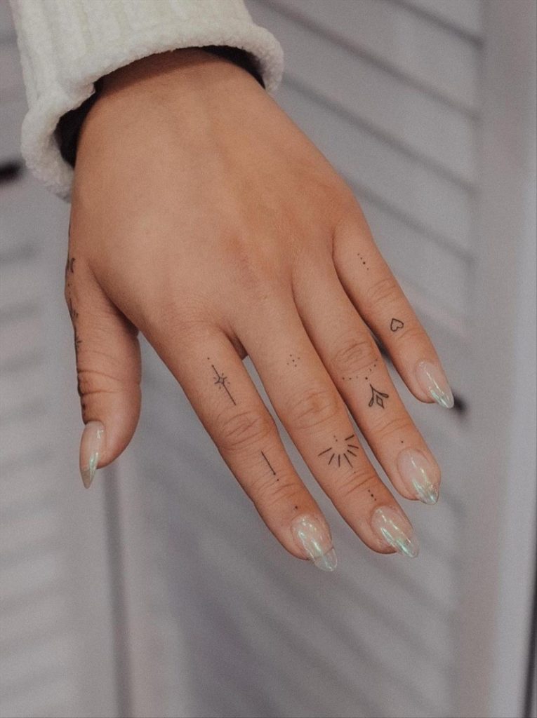 38 Cute small tattoo design ideas for your first tattoo attempt ...